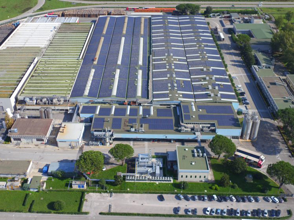 COCA-COLA HBC ITALIA CELEBRA I PRIMI 50 ANNI DELLA FABBRICA CAMPANA